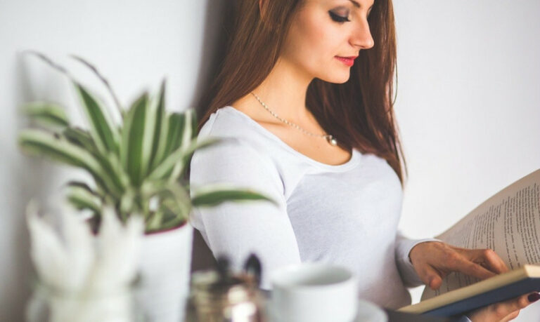 +100 Libros Cortos ¡Gratis! [PDF]